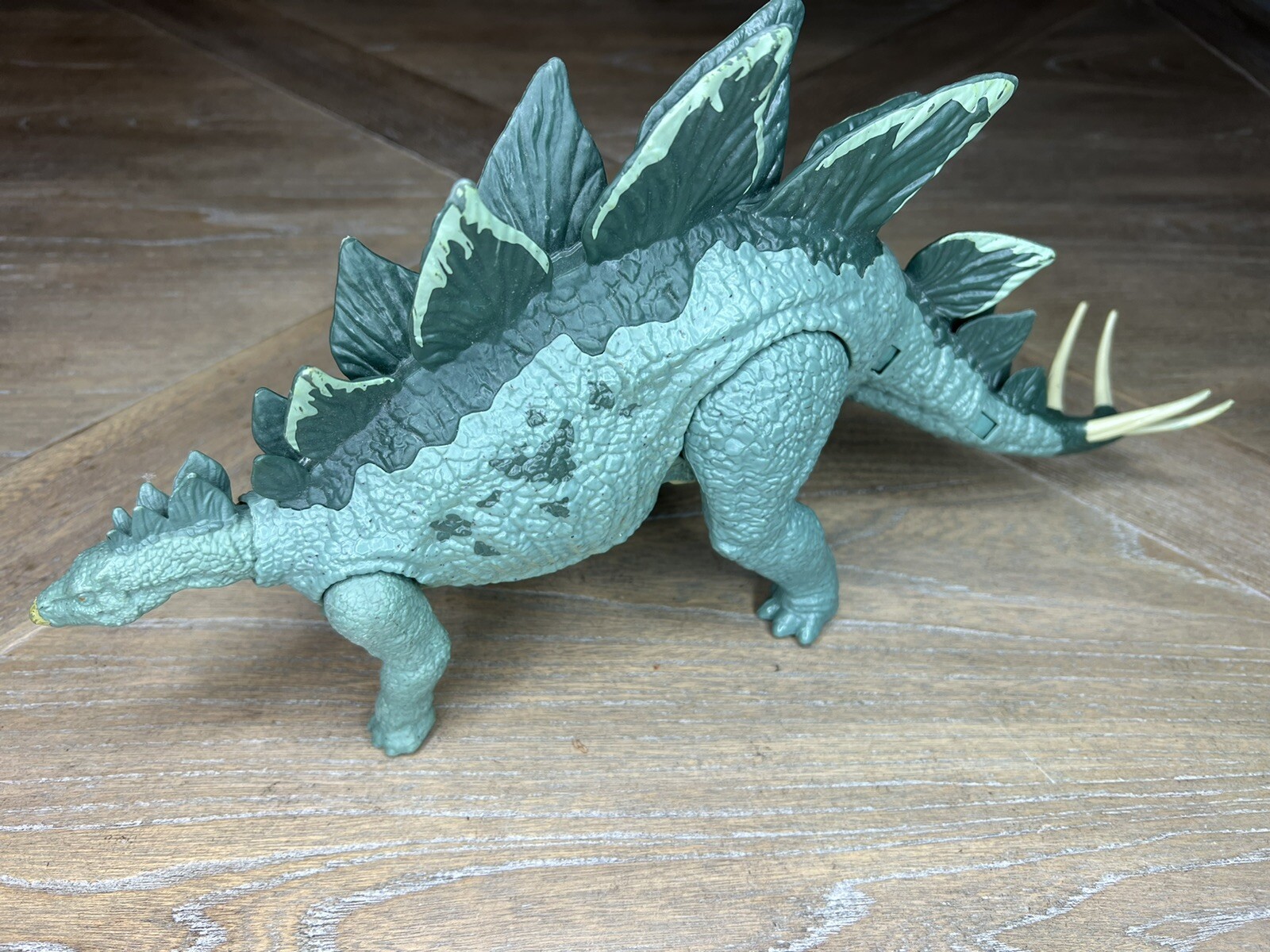 Mattel Jurassic World Stegosaurus Attack Action 14" Dinosaur Park ...