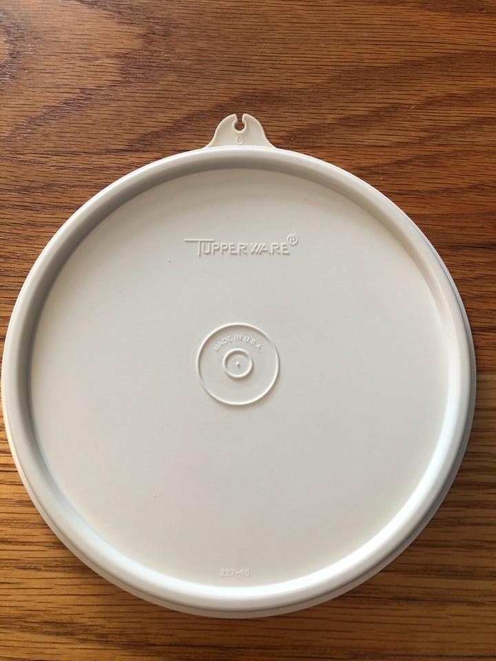 Tupperware Replacement Lids - Many Sizes, Colors - You Choose! Volume ...