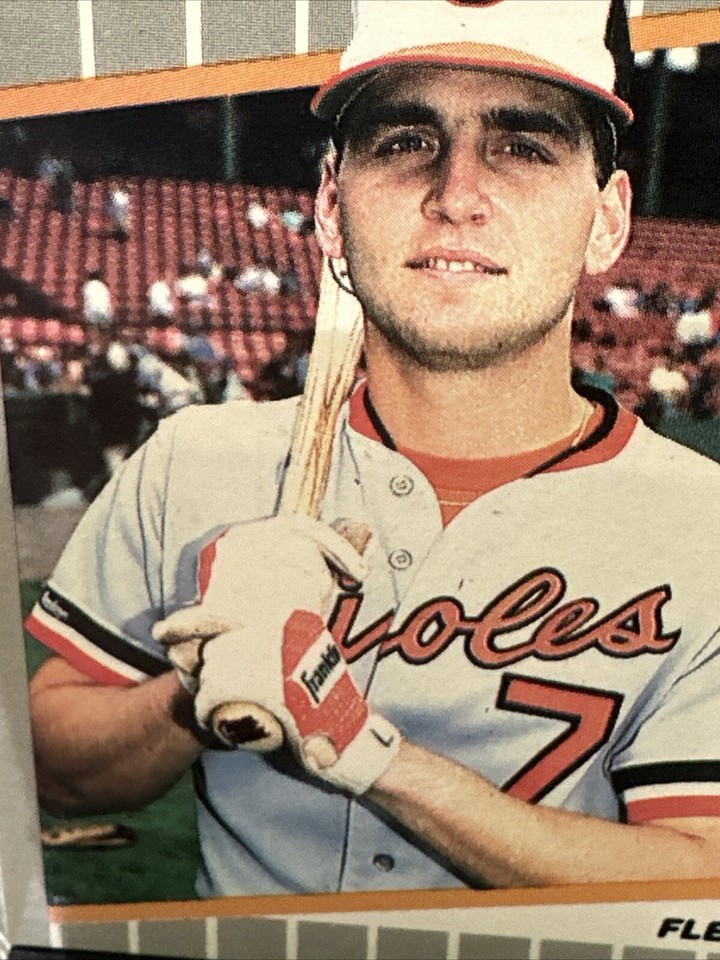 1989 Fleer Bill Billy Ripken Black Scribble on Bat Knob #616 Error F ...