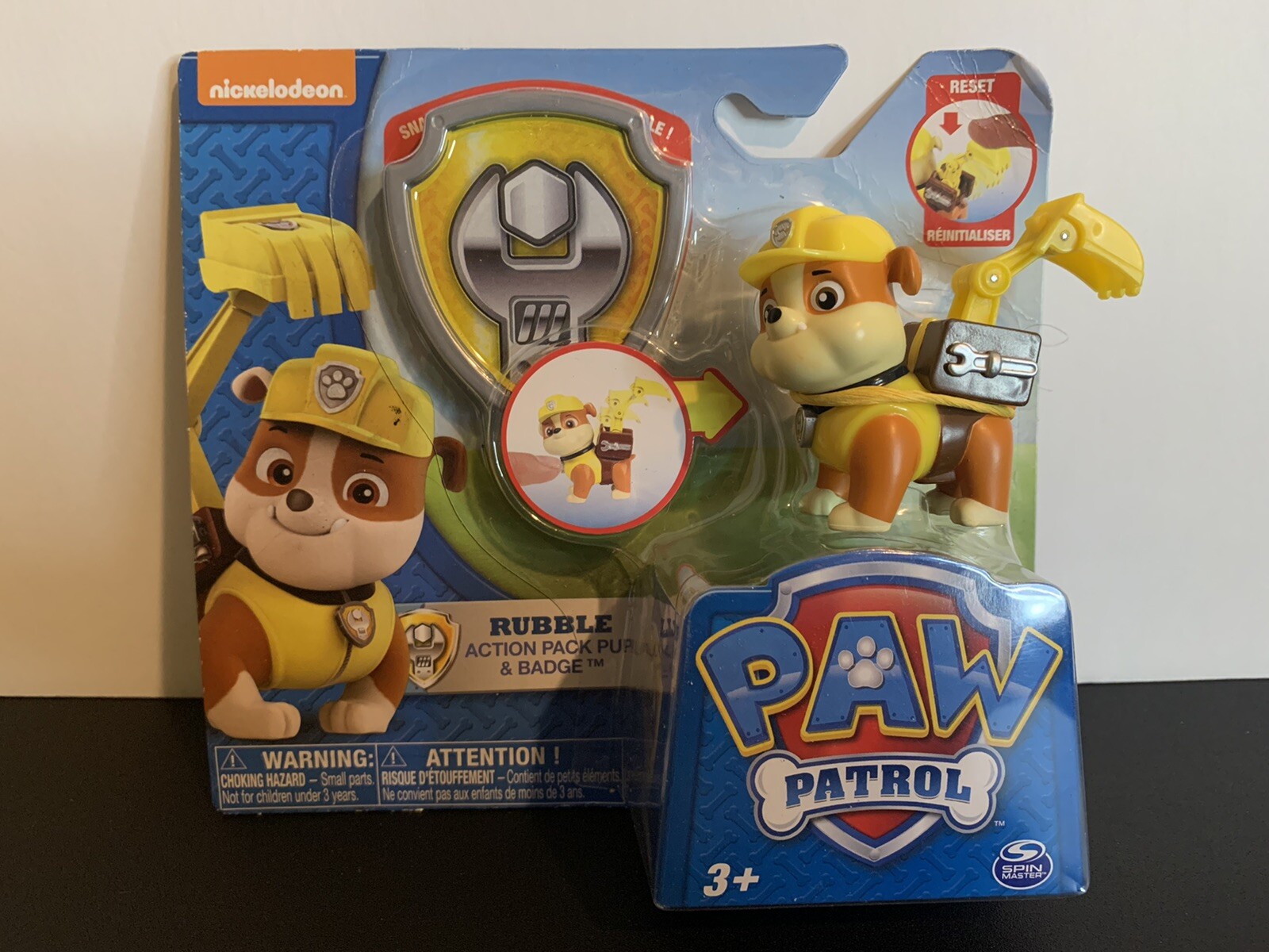 Nickelodeon PAW PATROL 2013 Action Pack Pup & Badge Rubble Scoop Figure ...