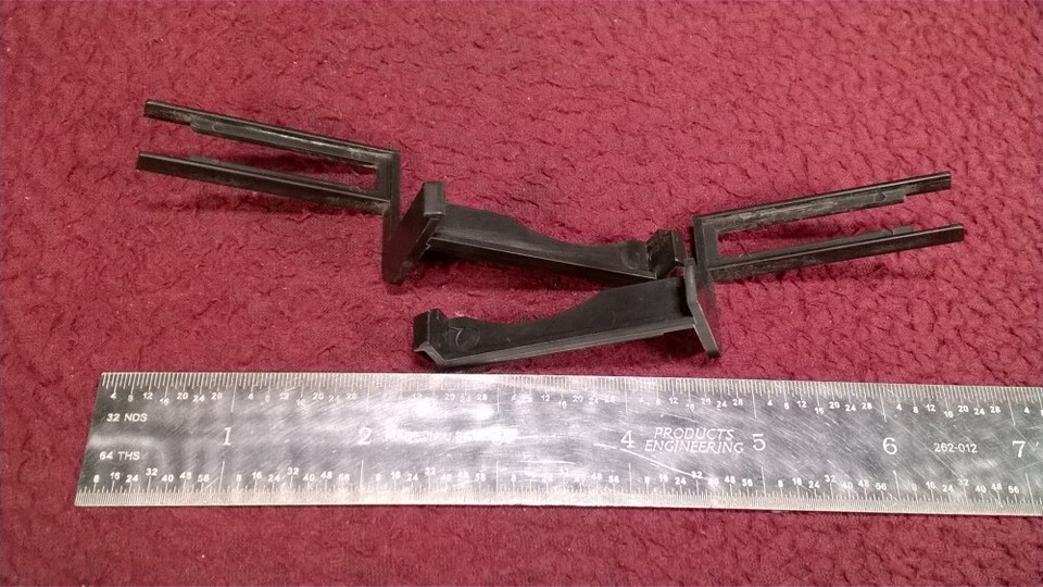 NEW BRIGHT 2-6-0 STEAM LOCOMOTIVE - CROSSHEAD GUIDE PAIR | eBay