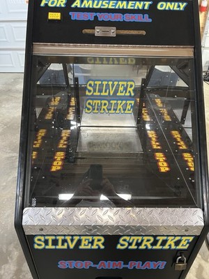 Silver striker Coin Pusher Quarters only and quarter candy machine | eBay