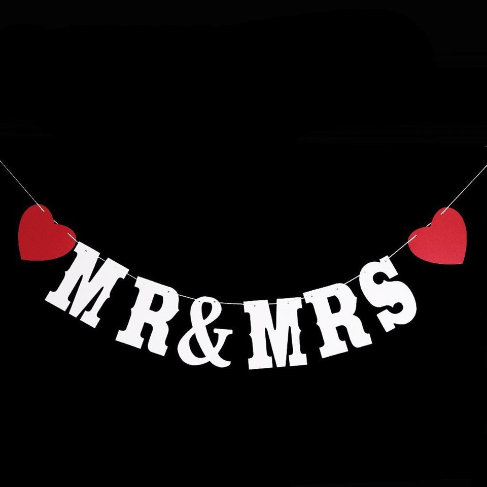 2pcs MR & MRS Sign Wedding Bunting Banner Party Decoration Photo Prop ...