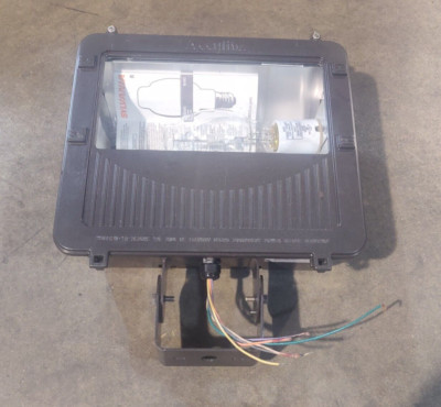 Acculite SFL250MH-QT-L Accuflood High Intensity Discharge Luminaire ...