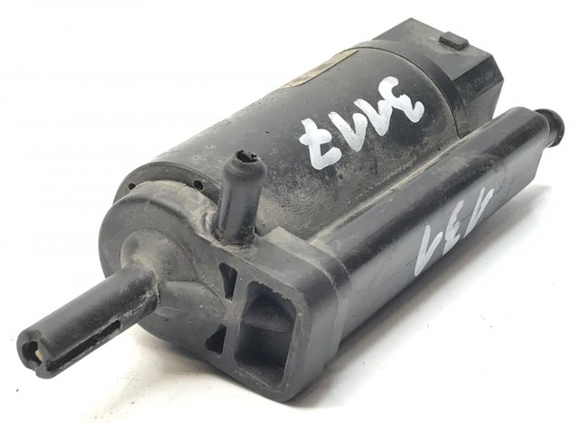 21189159 20747536 20409793 Windscreen Washer Pump For Volvo Buses ...