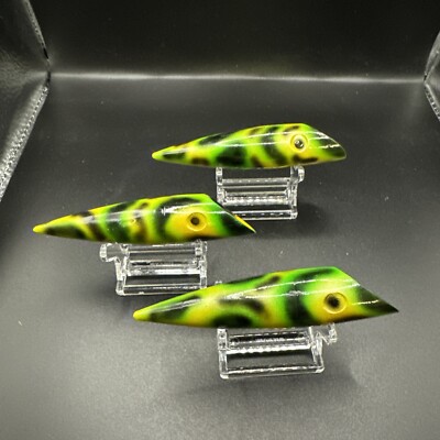 Vintage - Salmon Plug