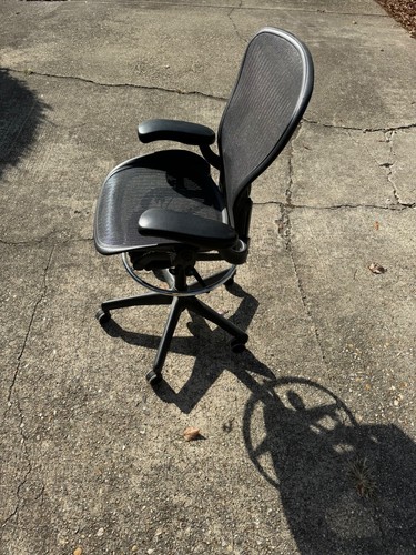 Herman Miller Aeron Remastered Chair - Size B Graphite Lumbar- Open Box ...