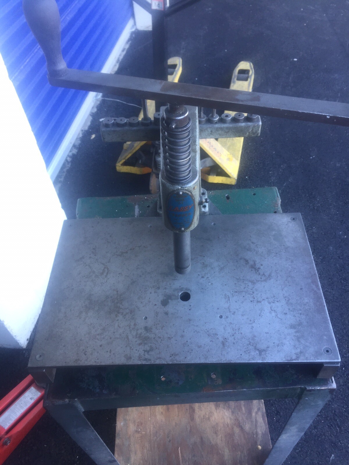 Lassy Model 10-ER Hand Tapper | eBay Australia