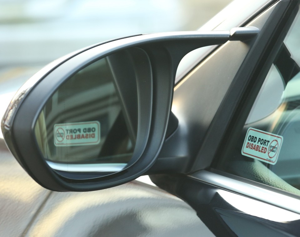 2 x WINDOW WARNING STICKERS INTERNAL GPS TRACKER OBD PORT DISABLED ...