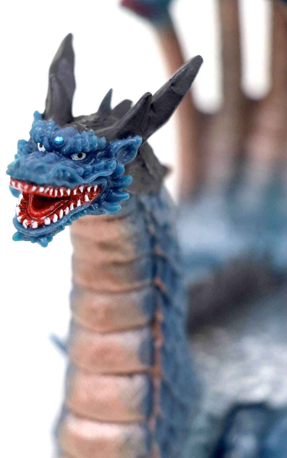 Ultra Monster Ultraman Gaia Kaiju MIZUNOENORYU Water Serpent Dragon ...