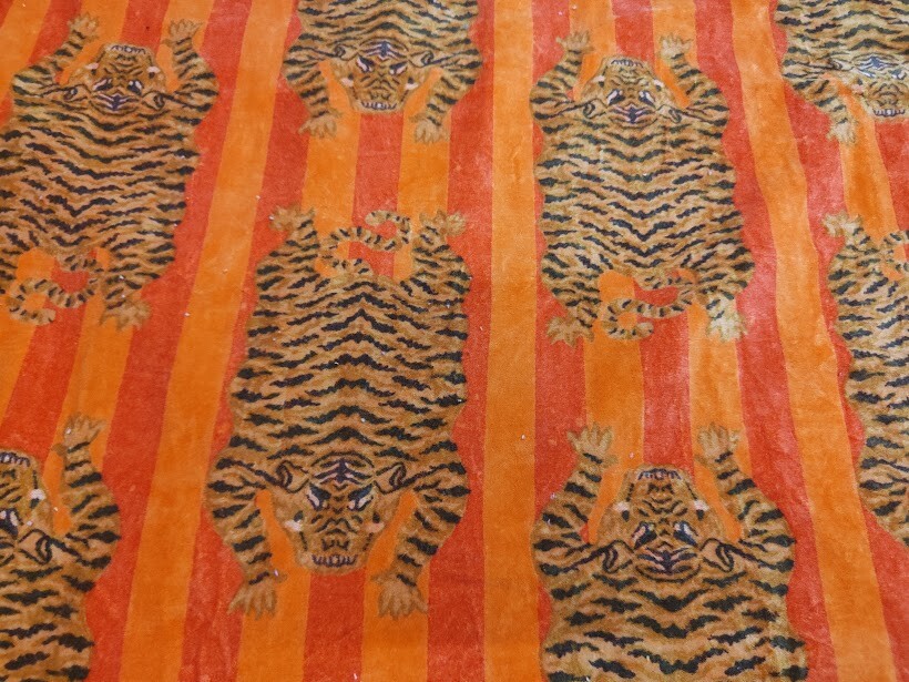 Tiger Print Beautiful Soft Velvet Fabric Indian Running Upholstery ...