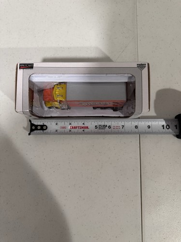 Rare SpecCast Peterbilt 385 Reese’s Pieces Box Truck-5 1/2” Long ...