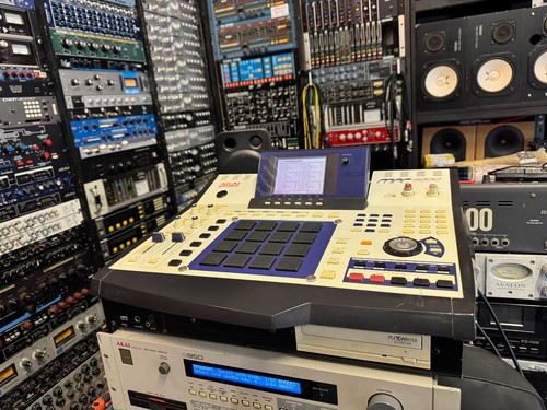 AKAI MPC 4000 MPC4000 mpc4000 DRUM SAMPLER /CD/HD 60gb ARMENS | eBay