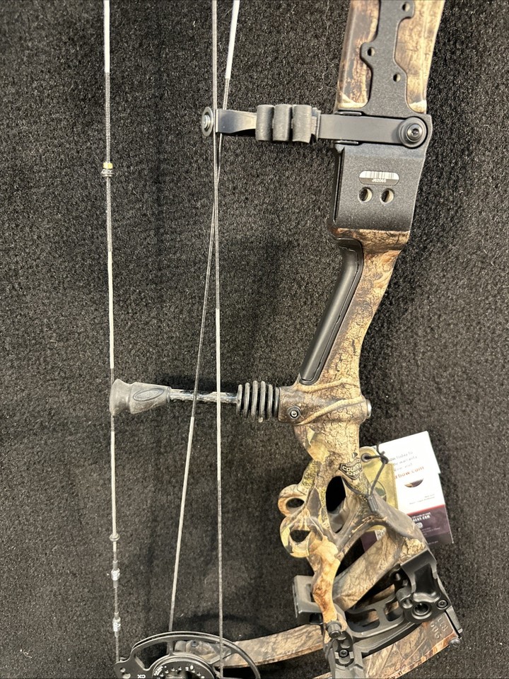 2024 BOWTECH CARBON ONE X 33” RH MOSSY OAK 70lb Compound Bow | eBay