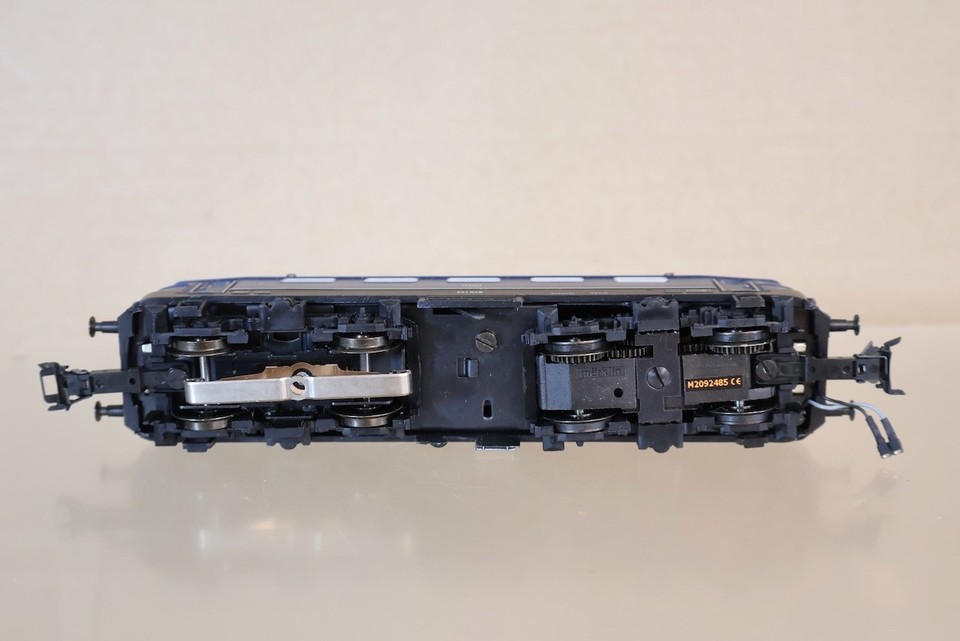 MARKLIN 30345 DCC DB BR E41 048 E-LOK LOCOMOTIVE & COACH LIGHTING ...