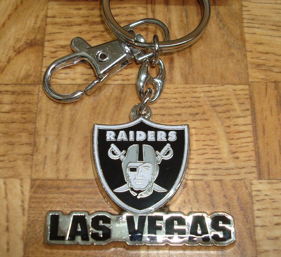 🏈 NEW NFL LAS VEGAS RAIDERS CLIP ON SILVER KEY CHAIN 🏈 GREAT GIFT IDEA ...