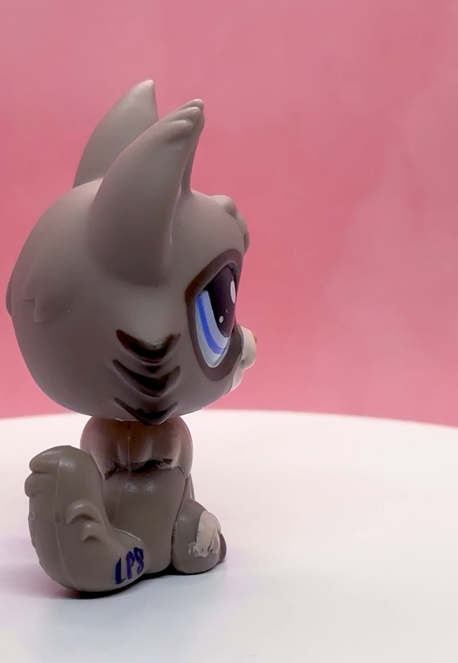 LPS Hasbro Gray Black Wolf Cat #1953 - Authentic Littlest Pet Shop | eBay