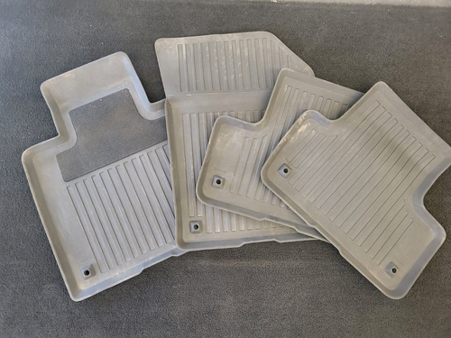 18-22 Volvo XC60 Rubber Floor Mats Set Charcoal 32357460 | eBay