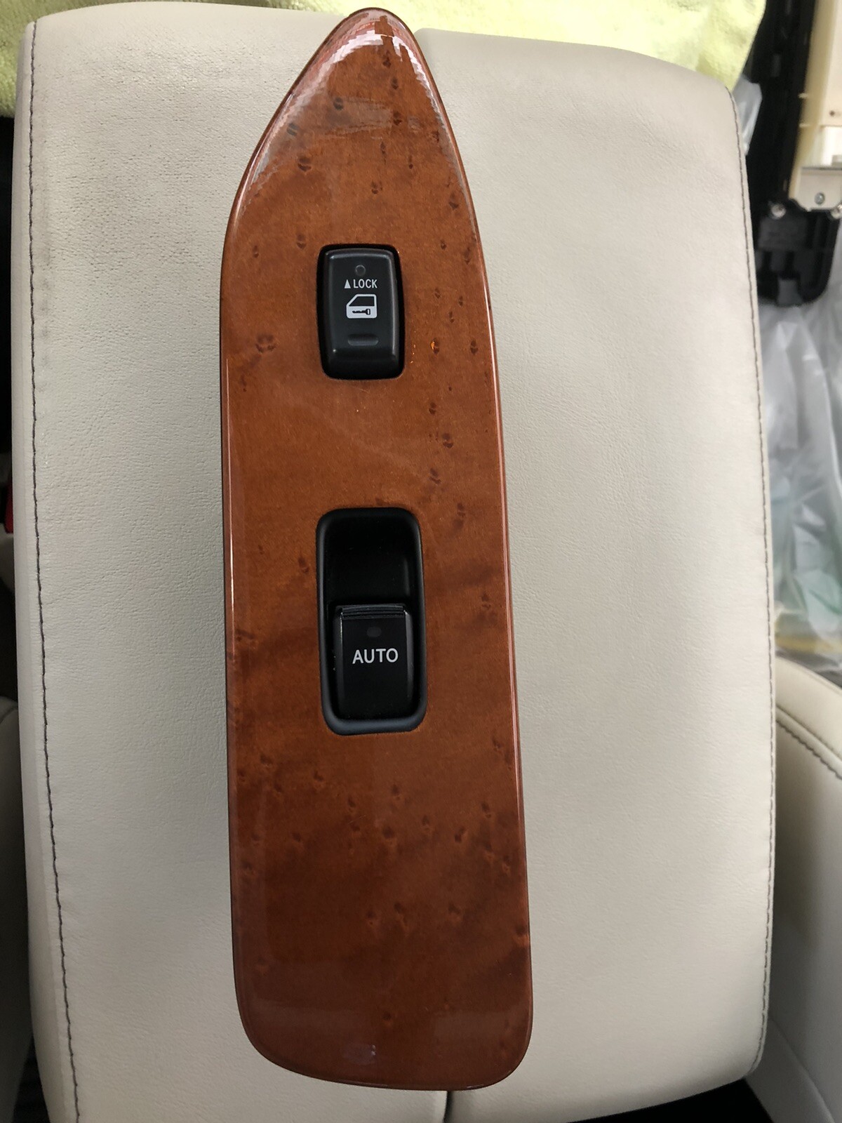 LEXUS LX470 PASSENGER FRONT DOOR WINDOW CONTROL SWITCH w/WOOD TRIM ...