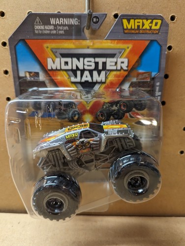 Monster Jam Max-D Maximum Destruction series 5 1:64 Scale Monster Truck ...