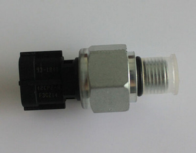 New Pressure Sensor 7861-93-1840 for Komatsu PC70-8 PC200-8 PC240-8 | eBay