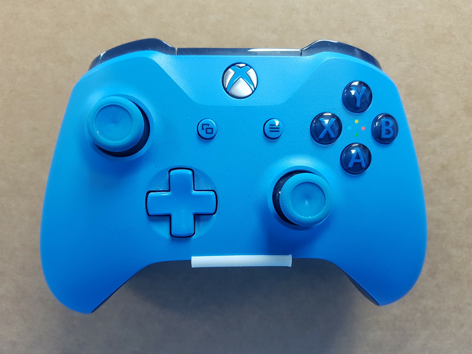 Xbox One /S /X Controller and Headphone Floating Wall Mount Holder ...