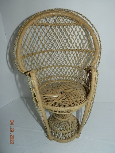 Vintage Wicker Peacock Fan Back Rattan Chair Boho 1970s Plant Stand 16 ...