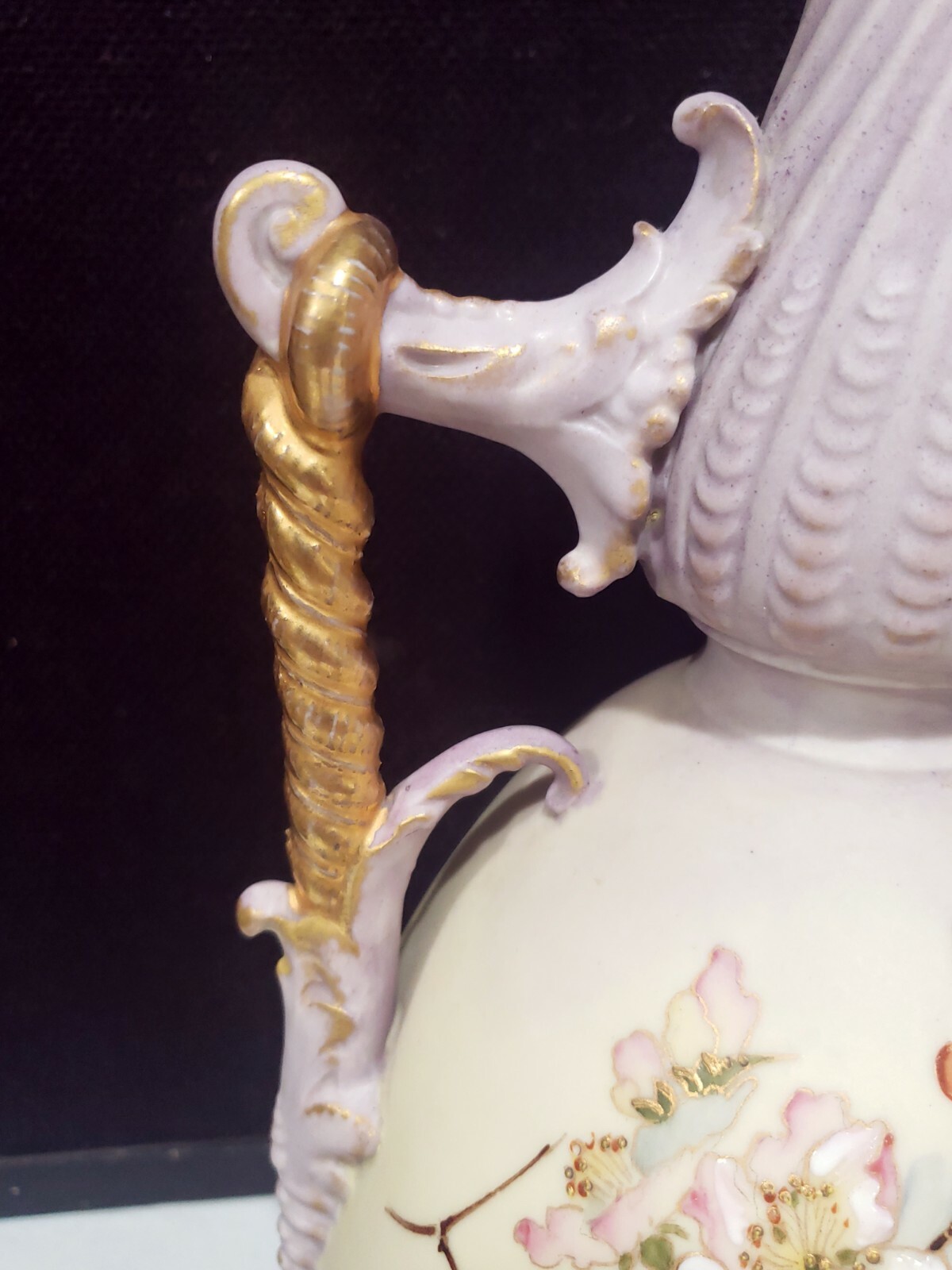 EARLY ANTIQUE LARGE ROYAL WORCESTER VASE HAND PAINTED BRAIDED HANDLES ...