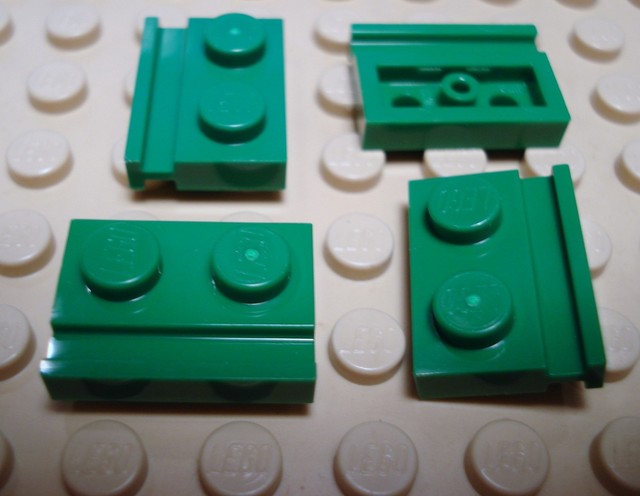 LEGO Set of 4 NEW 1x2 Modified Plates w/Door Rail (Technic motor ...