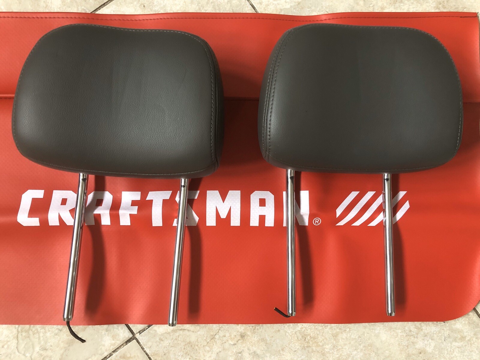 Two 2011-2018 Dodge Durango FRONT HEADREST Seat Head Rest Left Right ...
