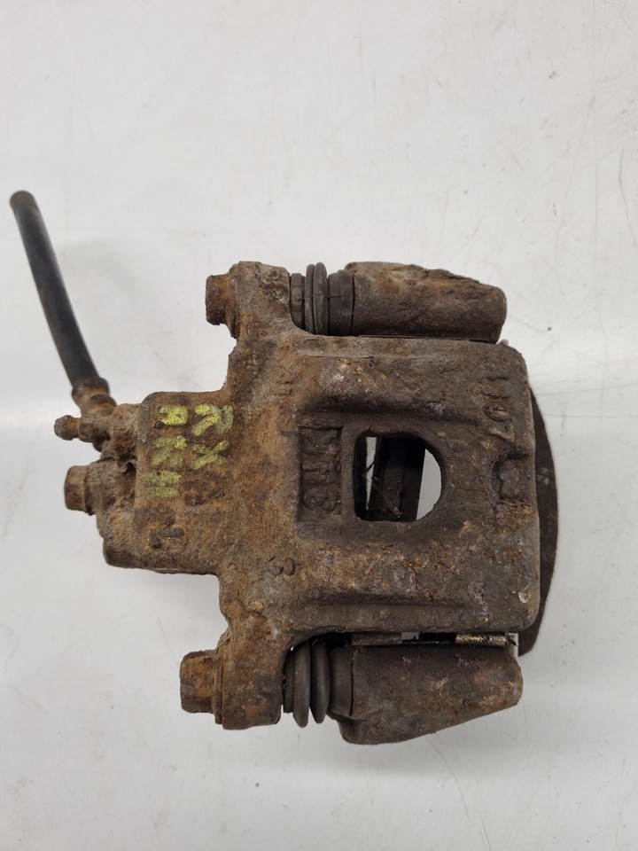 LEXUS RX300 RIGHT REAR BRAKE CALIPER + BRAKE CARRIER | eBay