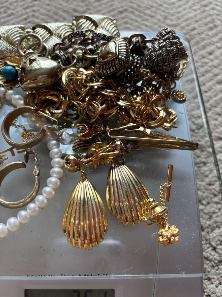 Huge Vintage Gold Jewelry Lot- UNTESTED-scrap/ Wear Lot | eBay