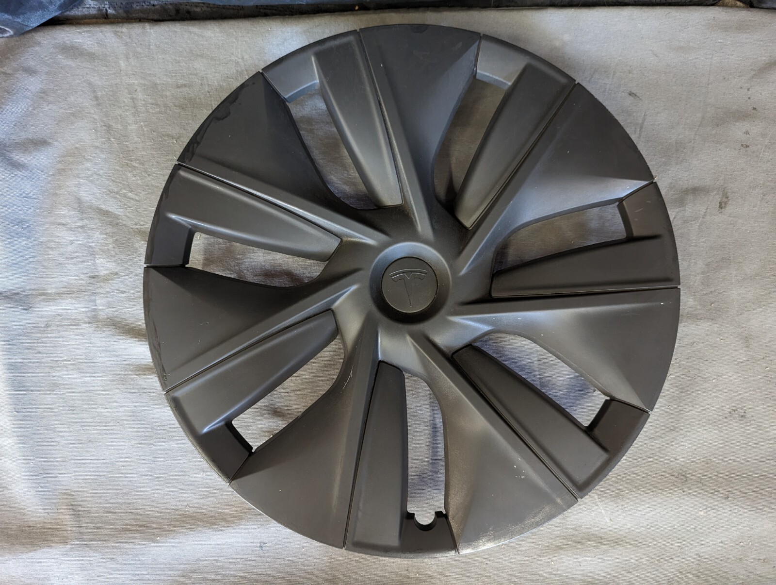 2020-2023 Tesla Model Y 19" Gemini Wheel Covers 1044235-00-B | Genuine ...