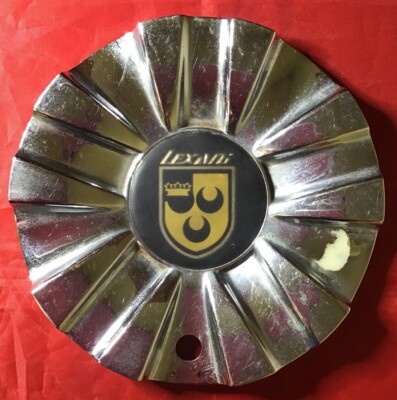 ONE USED LEXANI SLATE FWD 18X7.5 CHROME Center Cap Rim luxury wheel Cap ...