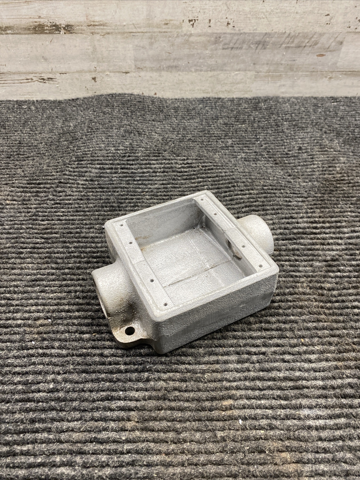 Crouse-Hinds FSC32 1-Inch Condulet Two Gang Cast Device Box for sale ...