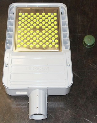 Beacon Viper Large Strike Optic Parking Lot 3000K LED Light - VPL/96NB ...