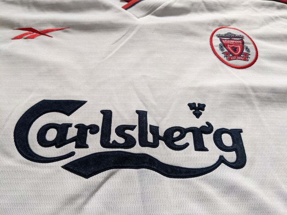 Liverpool 1998/99 Official Reebok Away Jersey Kit Size 42/44 Liverpool 1998/99 Official Reebok Away Jersey Kit Size 42/44