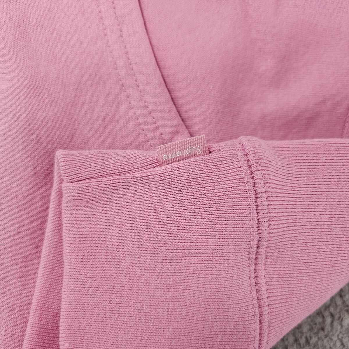 Supreme Box Logo Hoodie Hooded Sweatshirt FW24 Dusty Pink Supreme Box Logo Hoodie Hooded Sweatshirt FW24 Dusty Pink