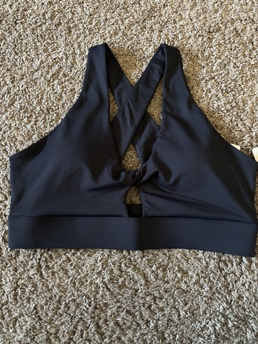 NWT Fabletics Oasis Twist Medium Impact Sports Bra Black Size XL | eBay