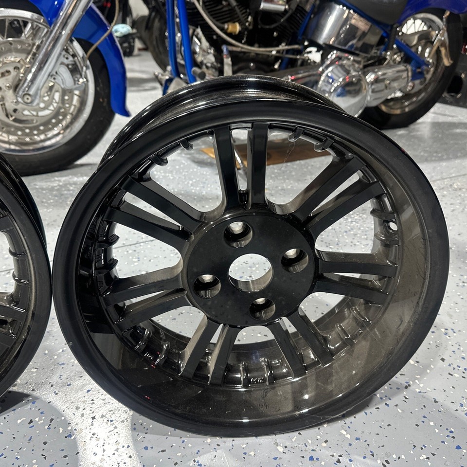 Black 2009-2022 OEM Harley Tri Glide Trike Front Rear Wheel FLHTCUTG 3 ...