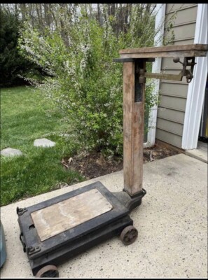 Antique Cast Iron And Oak Fairbanks Industrial Feed Scale With Weights ...
