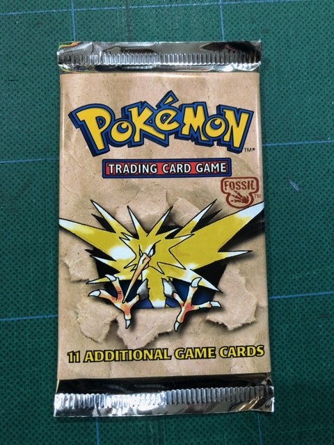 Pokemon Unlimited Fossil Booster Pack Zapdos Artwork WOTC MINT Sealed ...