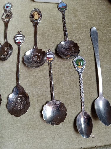 Vintage Mixed Lot of 16 Travel Souvenir Collector Spoons | eBay