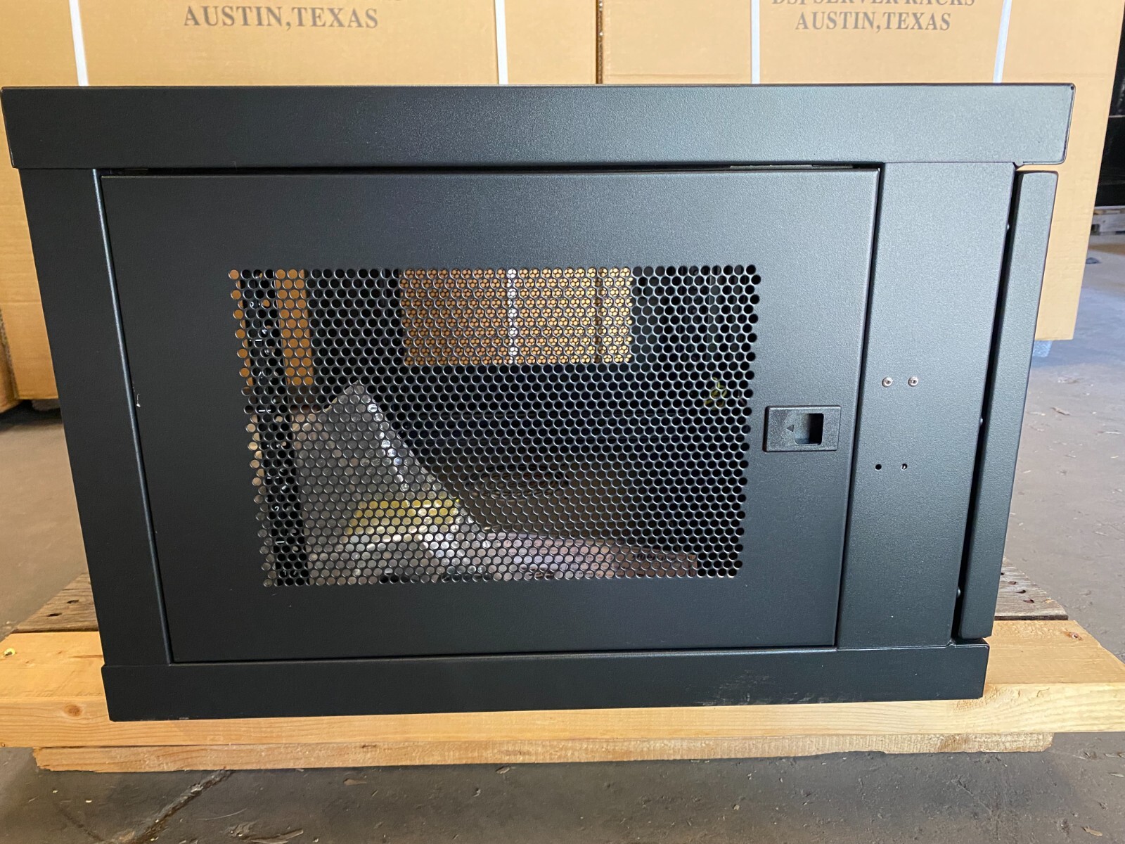 NEW Tripp Lite SRW6UDP SmartRack 6U Low-Profile Switch-Depth-Plus Wall ...