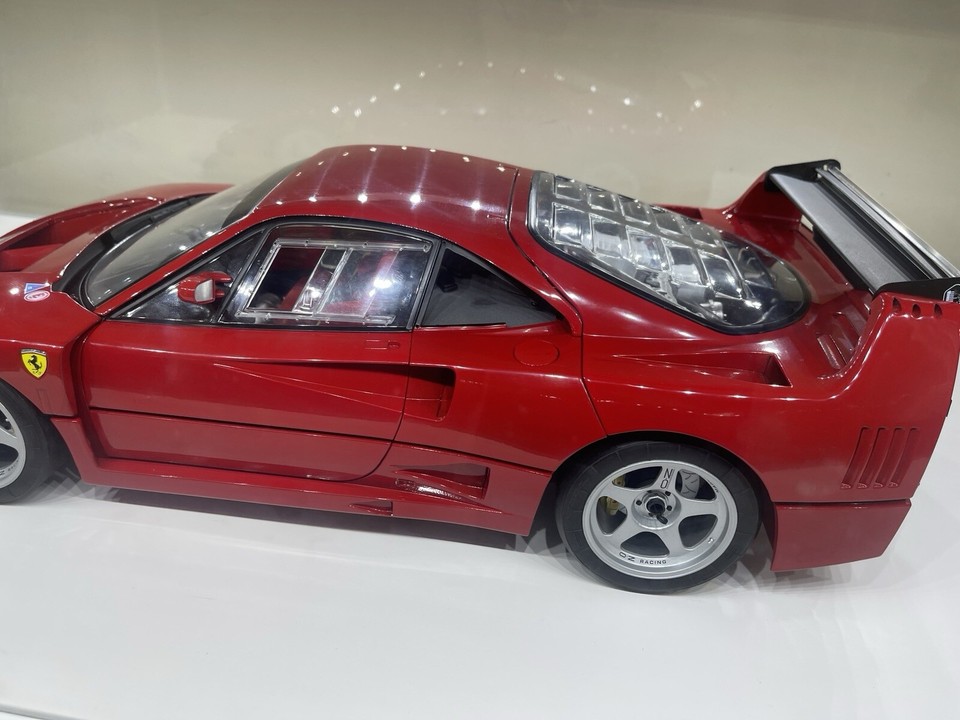 DEAGOSTINI BUILD FERRARI F40 COMPETIZIONE 1/8 SCALE custom built model ...