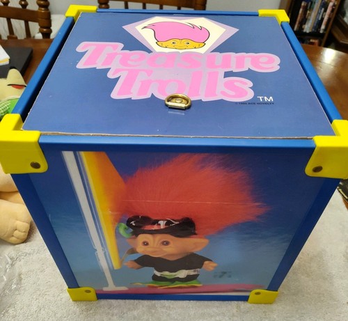 RARE Vintage Treasure Trolls Wooden Box 1992 Novelty Toy Chest Storage ...