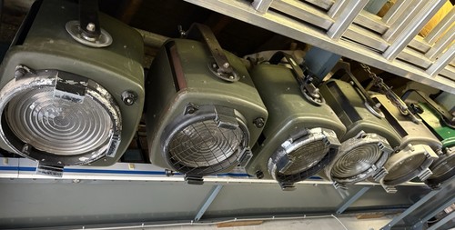 Job-Lot 6 x Vintage Strand Patt 743 Fresnel Theatre Lanterns Stage ...