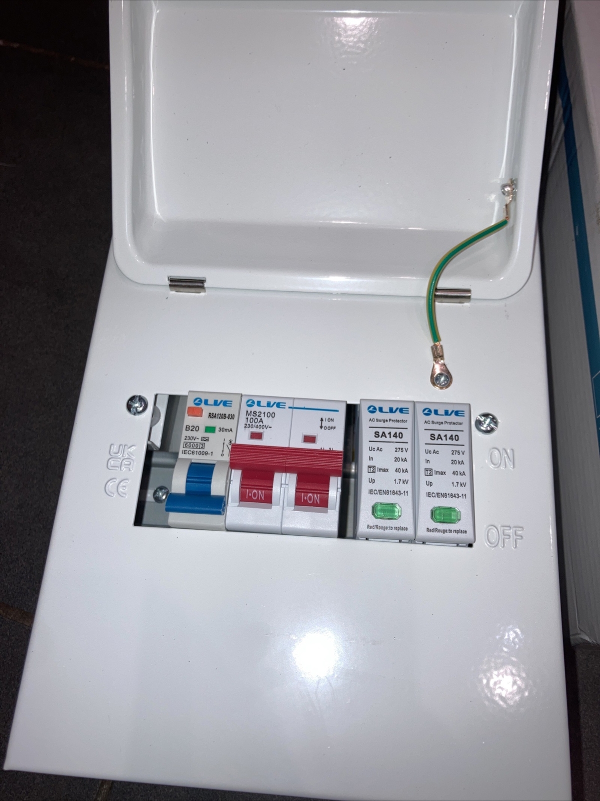 Live Fuseboard SPD RCBO 6 Way 4 Metal Consumer Unit 18th Solar PV EV ...
