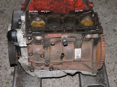 Engine block + shaft + pistons complete. D4F784 1.2 TCE 101HP Renault ...