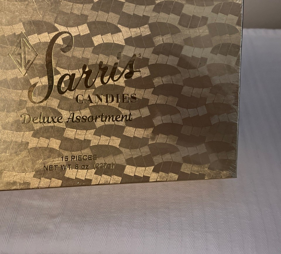 Sarris Chocolate Deluxe assortment 15 Pieces Pittsburgh, PA 8 oz New ...